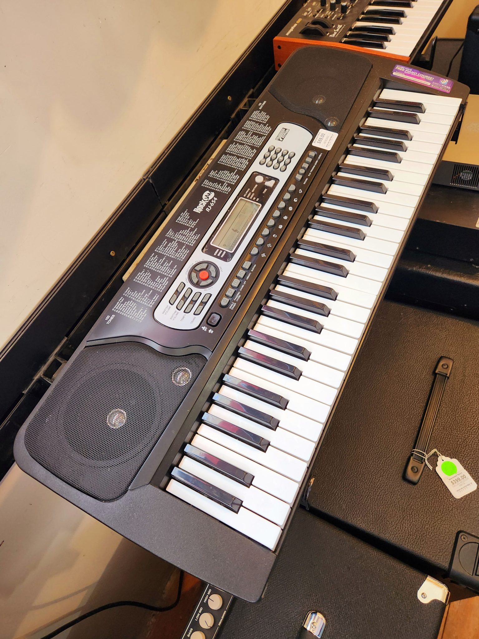 Keyboards Archives - Spaceman Music