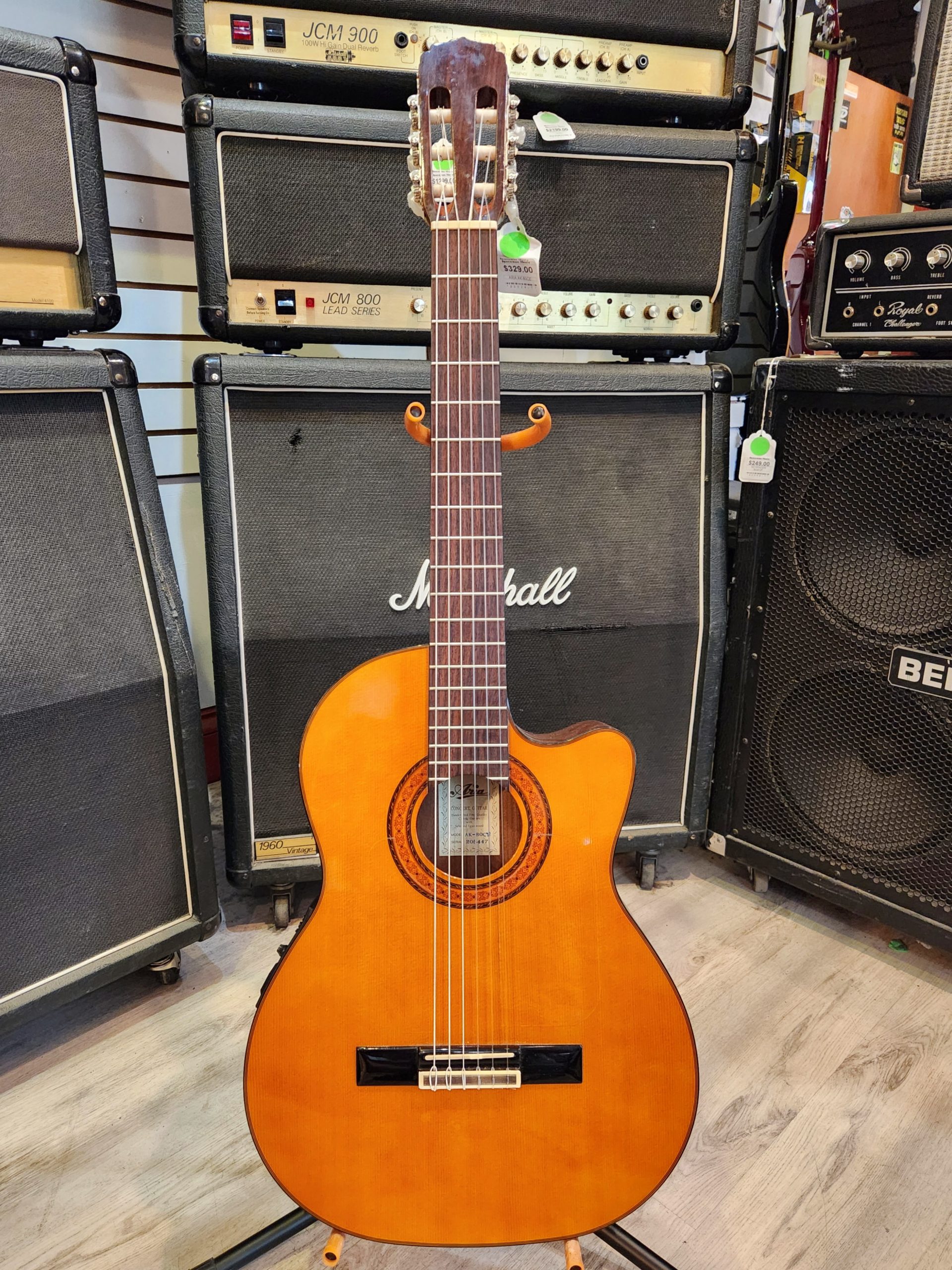 Classical/Nylon String Guitars Archives - Spaceman Music