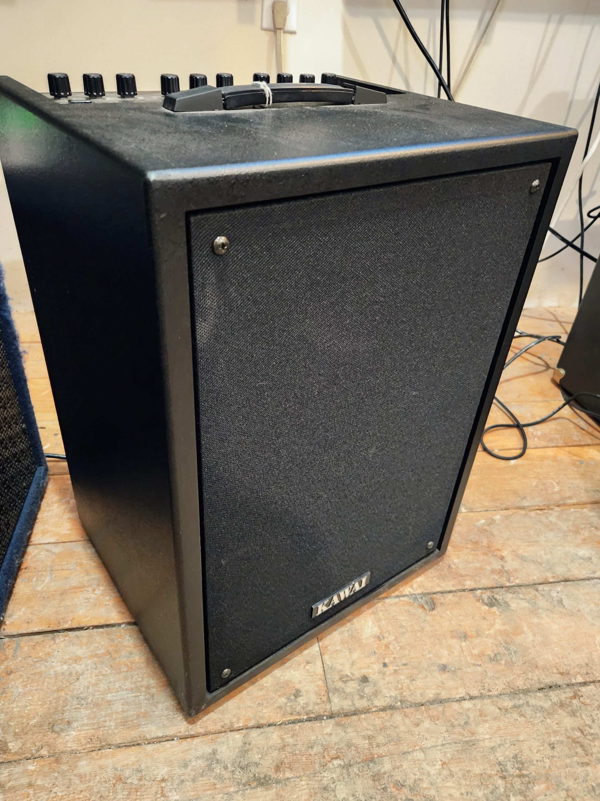 Kawai KM-60 Keyboard Amp - Spaceman Music